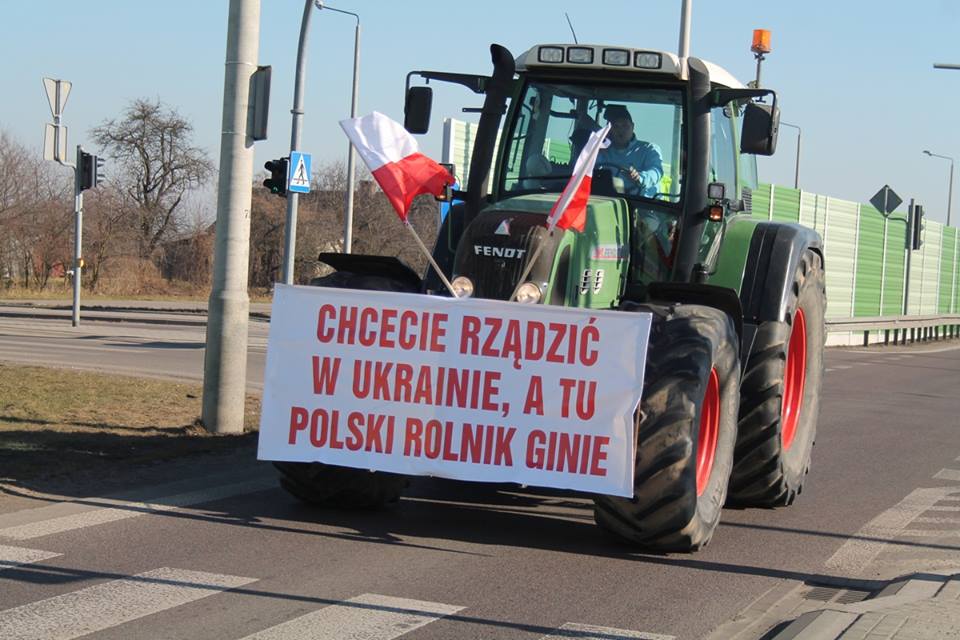 „Chcecie rządzić w Ukrainie, a tu polski rolnik ginie”. Protest na ...