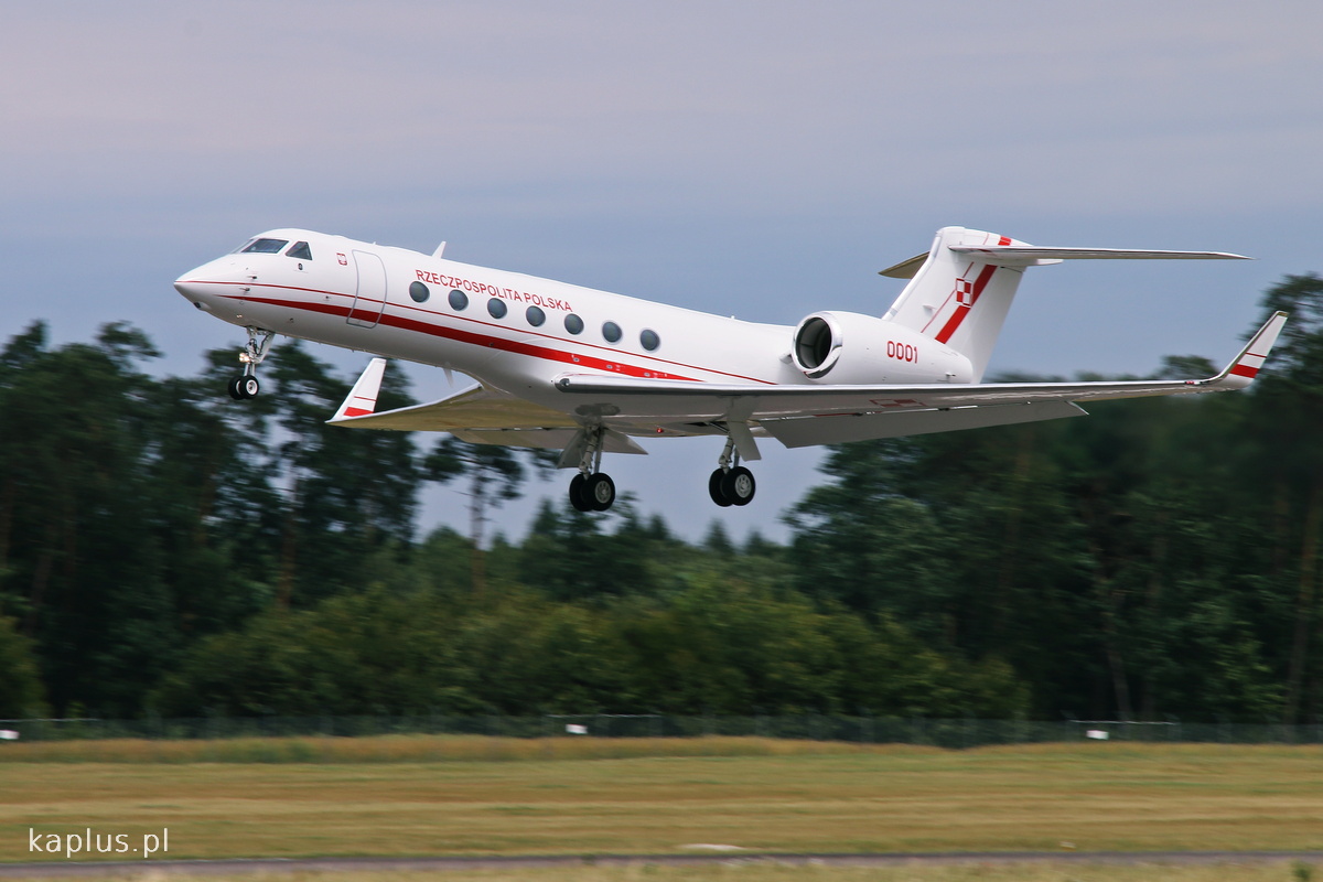 Nowy rządowy samolot lądował na lubelskim lotnisku. Na razie bez ...