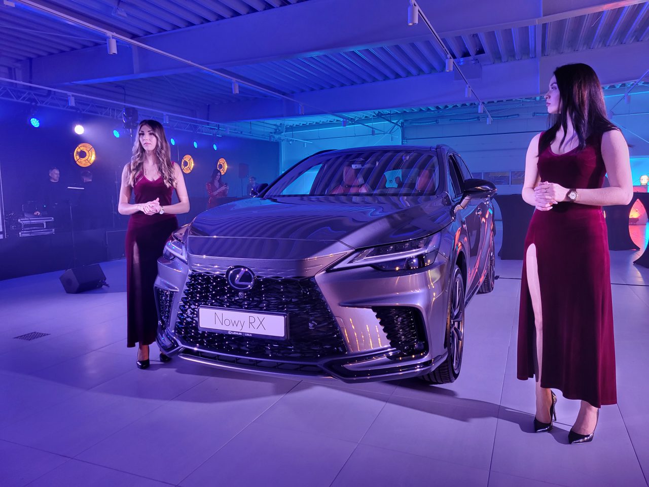 Lubelski salon Lexusa oficjalnie otwarty. Odbyła się też prapremiera ...