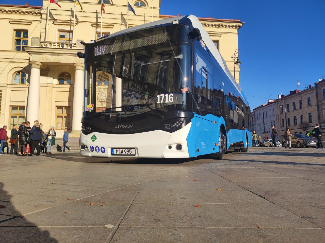 [Arthur Bus] Autobusy wodorowe/elektryczne/trolejbusy | SkyscraperCity ...