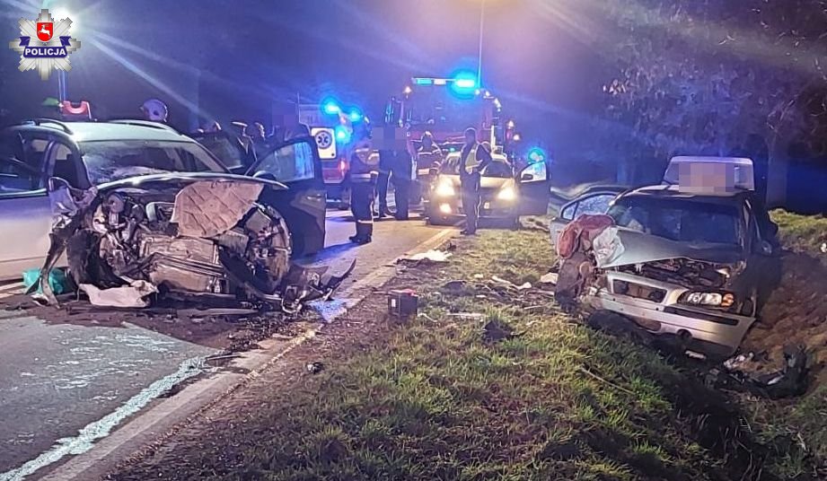 Pijany kierowca volvo doprowadził do wypadku. Trzy osoby, w tym dziecko ... Pijany kierowca volvo doprowadził do wypadku. Trzy osoby, w tym dziecko ...