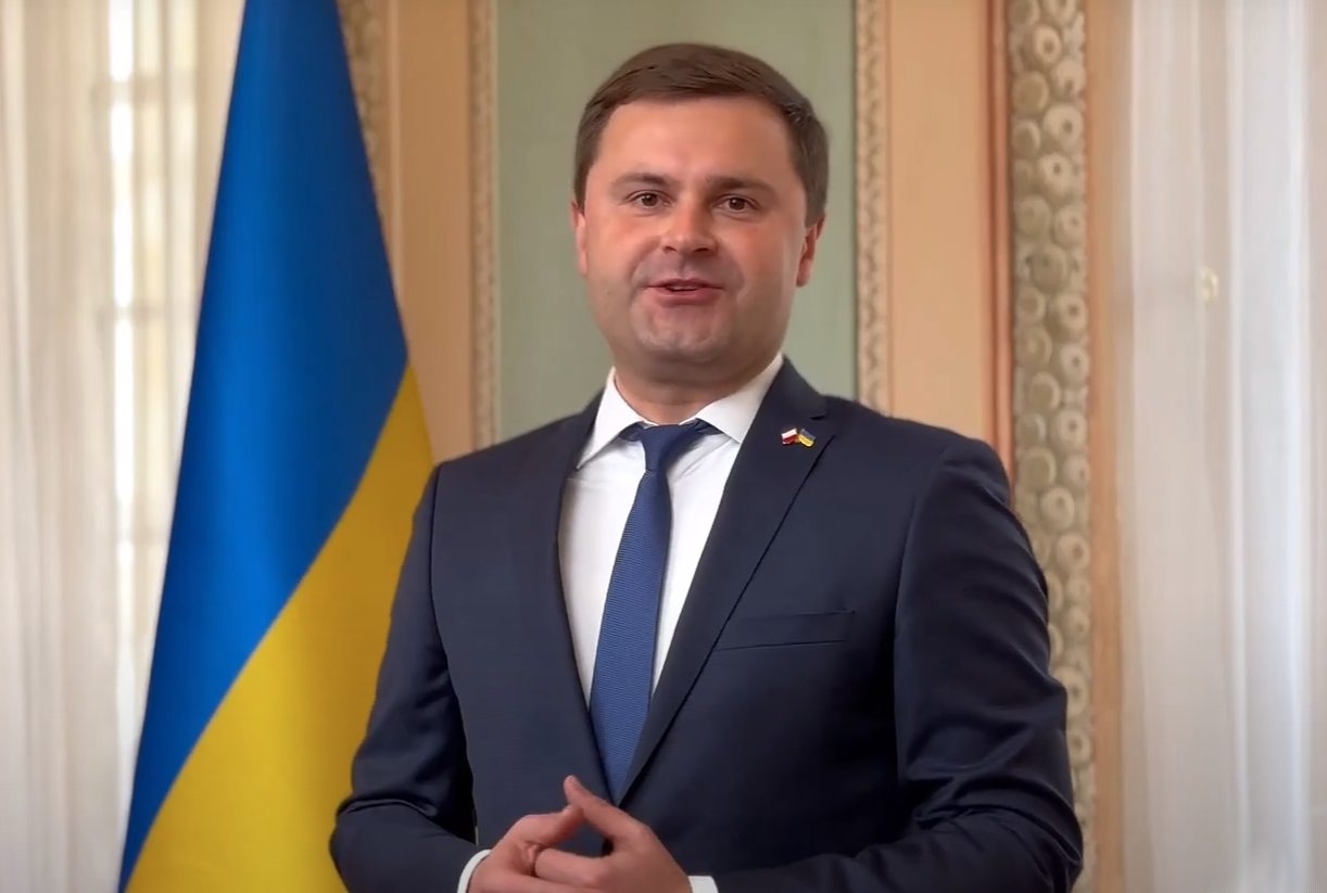 Konsul Generalny Ukrainy w Lublinie wykonał hymn Polski na znak ...