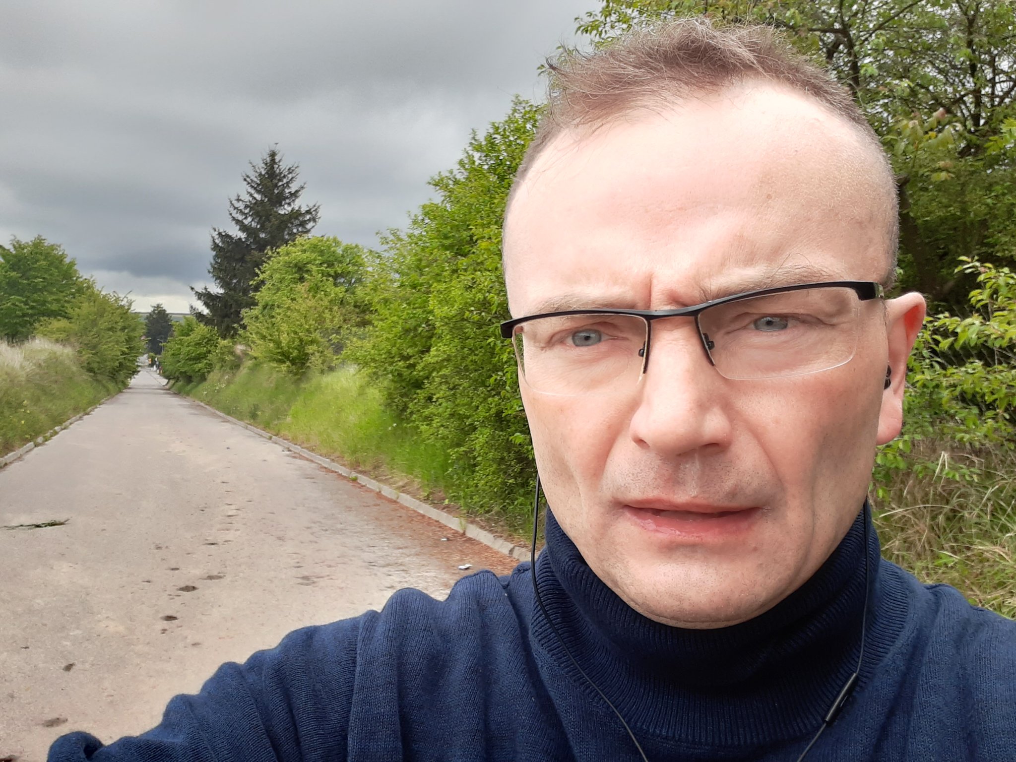 Marek Woch zaprasza Trzaskowskiego i Nawrockiego do debaty w ...