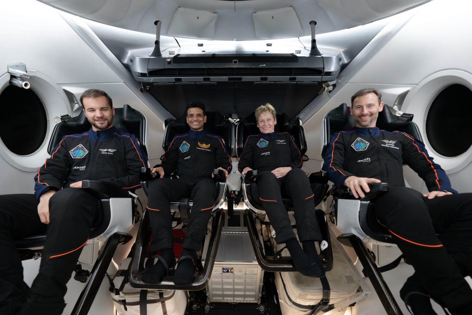 Pierwszy lot Polaka na Międzynarodową Stację Kosmiczną. Polska misja kosmiczna IGNIS ...