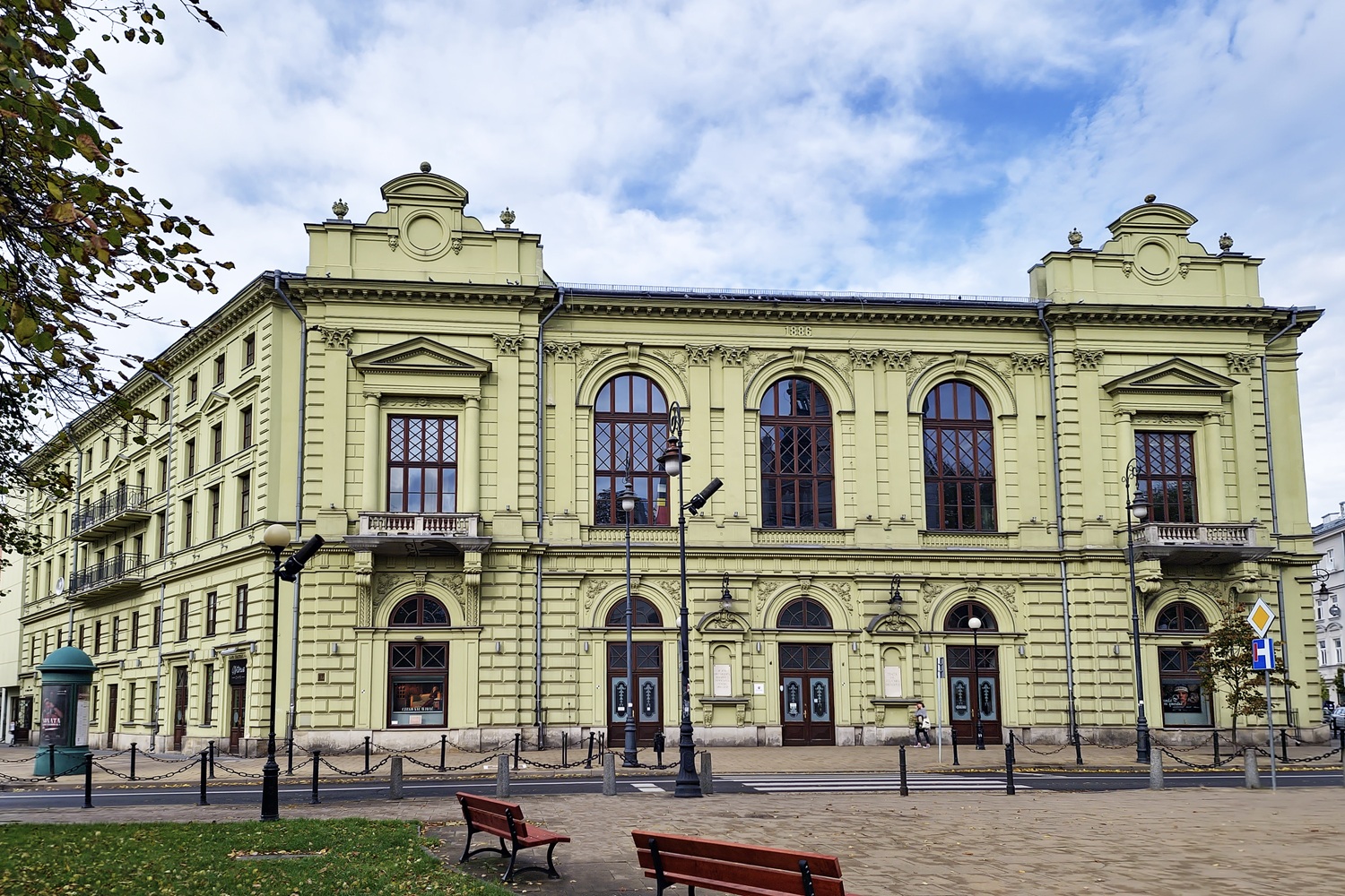Lublin: Teatr im. Juliusza Osterwy ogłasza konkurs na nowe logo. Do ...